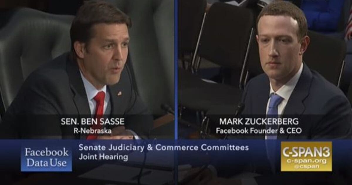 The question that stumped Mark Zuckerberg shows the danger of Facebook ...