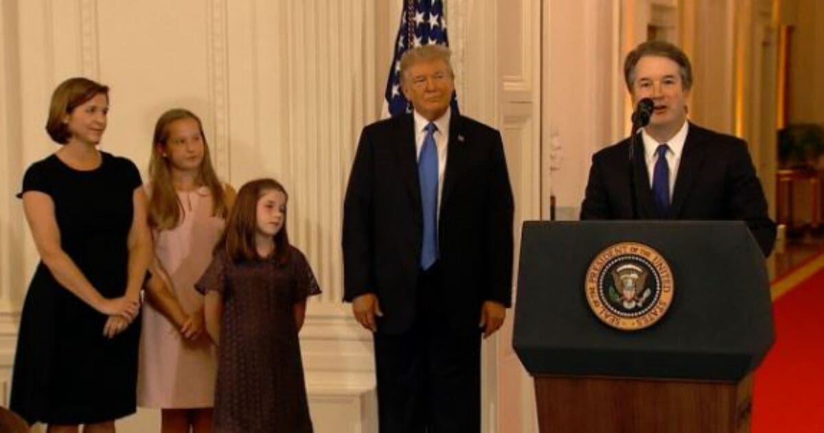 Kavanaugh *UPDATE* FLAKE and COLLINS both IN - brings votes 'for' to 50 ...