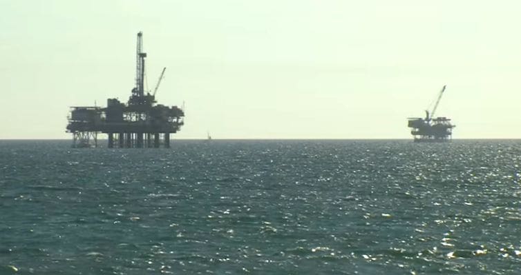 Aging Oil Rigs Save Countless Fish, Become Marine Oases - Liberty ...