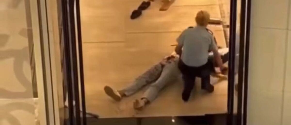 Six Killed In Stabbing Spree In Australian Shopping Mall - Liberty ...